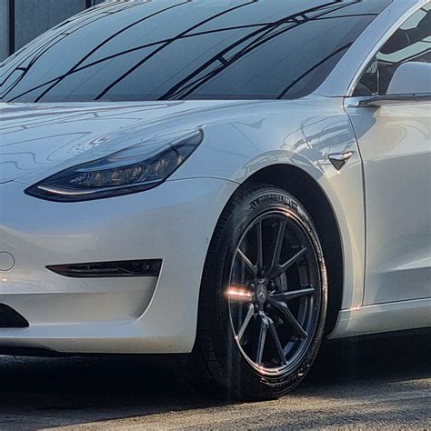 킬쭈 셀프세차 중독 힐링세차 영상 7도면 가을날씨임 Carwashing Detailing Detailingcars 세차스타그램 카스타그램 사진스타그램