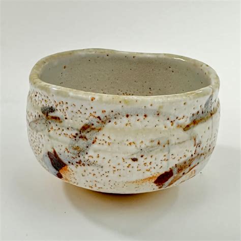 Vintage Japanese Hand Thrown Ceramic Tea Bowl Chawan Shoguns Gallery