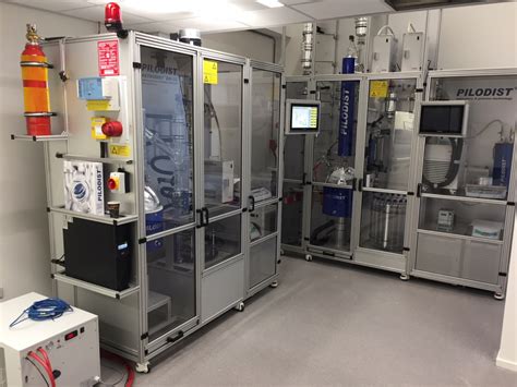 Installation Pilote De Distillation Dessai Brut Optimus Instruments