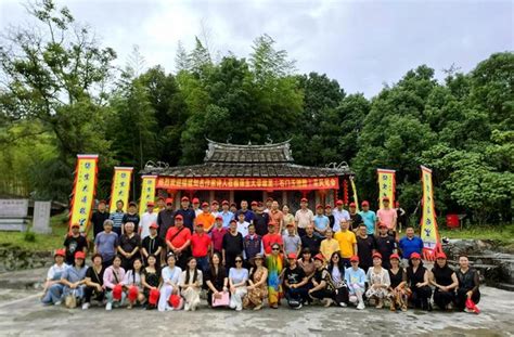 福建作家诗人保生大帝故里（石门玉湖殿）采风笔会成功举办泉州市福建省福建省历史名人研究会新浪新闻