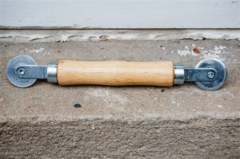 How To Replace A Window Screen The Art Of Doing Stuff