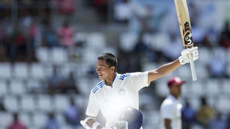 Yashasvi Jaiswal Is 283 Runs Away From Breaking Sachin Tendulkars Record