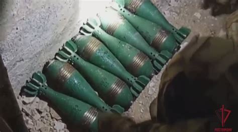 Росгвардейцы выявили девять оружейных тайников в населенном пункте в ЛНР ИА Красная Весна