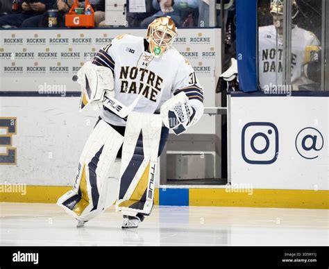 South Bend In November 14 Notre Dame Fighting Irish Goaltender