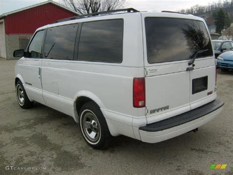 1999 Ivory White Gmc Safari Sle Awd 47767186 Photo 3