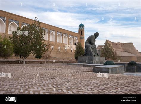 Statue Monument Khiva Uzbekistan Banque De Photographies Et Dimages à
