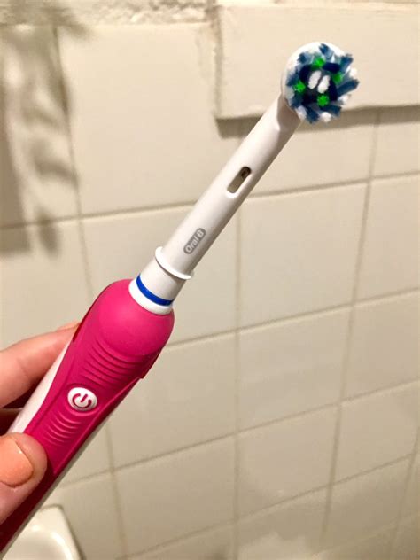 Oral B Electric Toothbrush Review The Techy Toothbrush That S Off