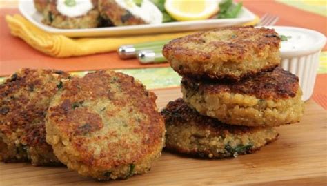 ΝΟΣΤΙΜΑ ΣΠΙΤΙΚΑ ΦΑΓΗΤΑ ΚΑΙ ΓΛΥΚΑ ΜΠΙΦΤΕΚΙΑ ΛΑΧΑΝΙΚΩΝ