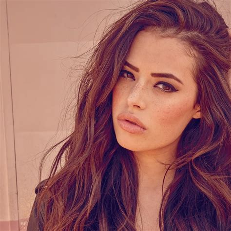Picture Of Chloe Bridges
