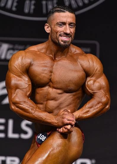 World Bodybuilders Pictures Hispanic Bodybuilder Alberto Machado