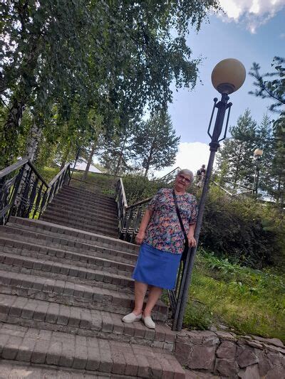 Знакомства Магнитогорск Галина 69 объявление женщины с фото