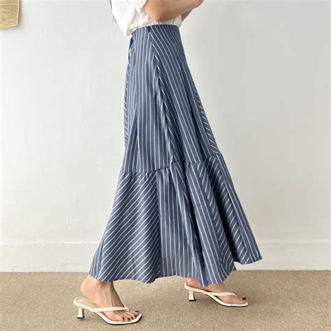무배 사선 스트라이프 핀턱 A라인 벨트 롱 스커트 2color