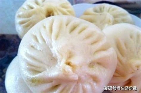 做韭菜猪肉包子时大厨偷偷加点它韭菜翠绿不变色味道也更香 东方养生频道 东方养生