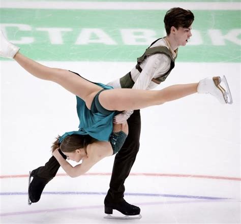 Pin By Rachel Brandt On Brookelyn Pairs Figure Skating Figure
