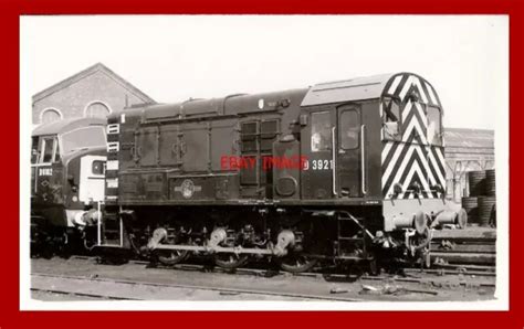 Photo Br Class 08 Shunter Loco No D3921 £1 65 Picclick Uk