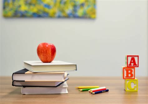Buku Ajar Analisis Data Dengan Bahasa Pemrograman Python