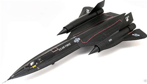 Skunk Works Sr 71 Blackbird 1985 Century Wings 172