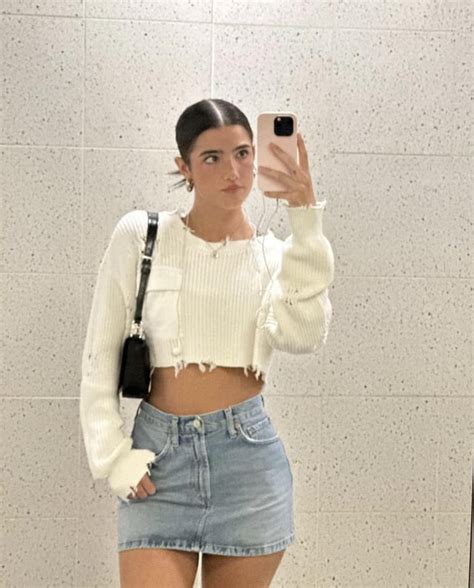 A Goddess R Charlidameliomommy