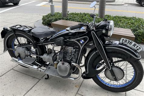 Bmw R12 Bike