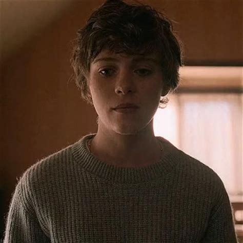 390 Ideas De Sophia Lillis Famosos Actrices Chicas Bonitas