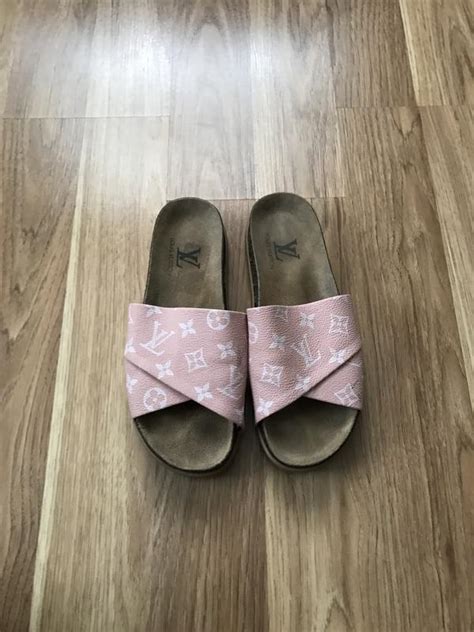 Шьопанці Louis Vuitton — ціна 799 грн у каталозі Шльопанці Купити жіночі речі за доступною ціною