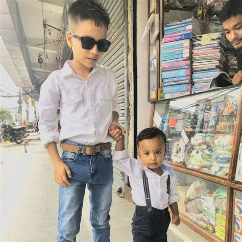 Youtuber Momandson Youtube