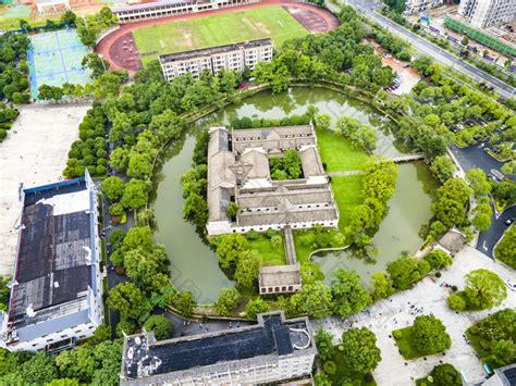 湖南湘潭湘乡市东山书院景区 包图企业站