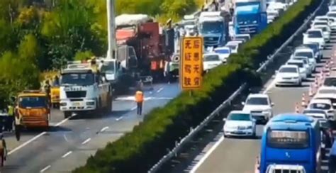 宁洛高速安徽蚌埠段发生多起交通事故 造成10人遇难7人受伤腾讯新闻