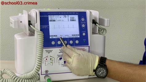 Основные принципы работы с дефибриллятором Аксион ДКИ Н 10 Youtube