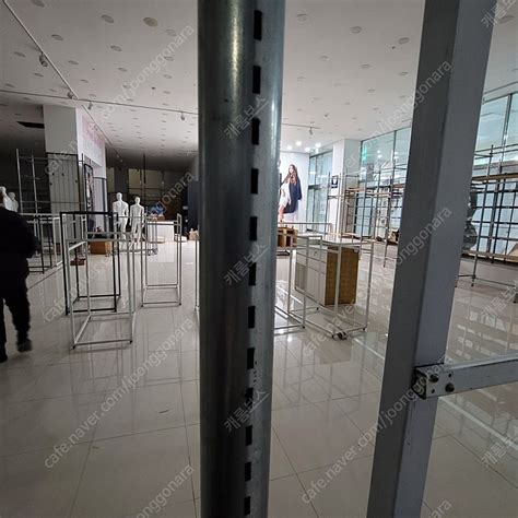 매장에서 사용했던 맞춤 아시바 파이프 행거 파이프 선반 산업자재 중고나라