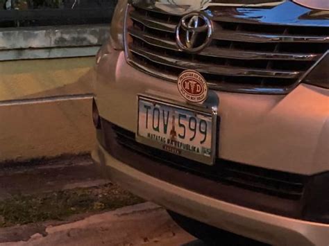 License Plates Bilateral Object Detection Dataset By Anpr