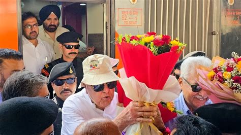 Farooq Abdullah Gets Emotional During Srinagar Katra Vande Bharat Ride