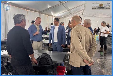 익스트림무비 크리스토퍼 놀란 ‘오딧세이 세트장 모로코 문화부장관과 함께