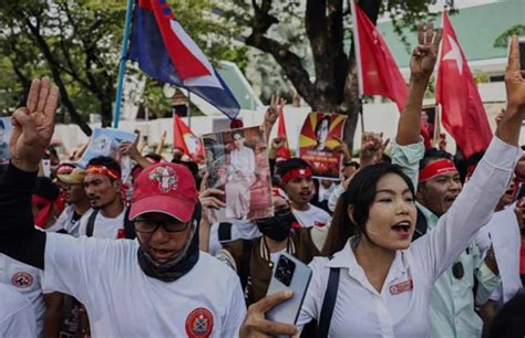 စစ်မှုထမ်းဥပဒေကို ရှောင်ရှားဖို့ ထိုင်းနိုင်ငံသို့ တရားမဝင် ဝင်ရောက်တဲ့