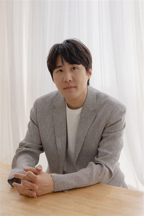 Na Chul 나철 Hancinema