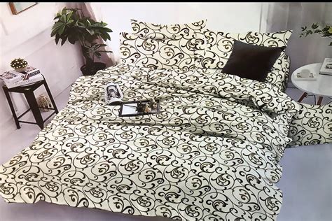 Комплект постільної білизни з бязі Gold виробництва Пакистан Вензель бежевий