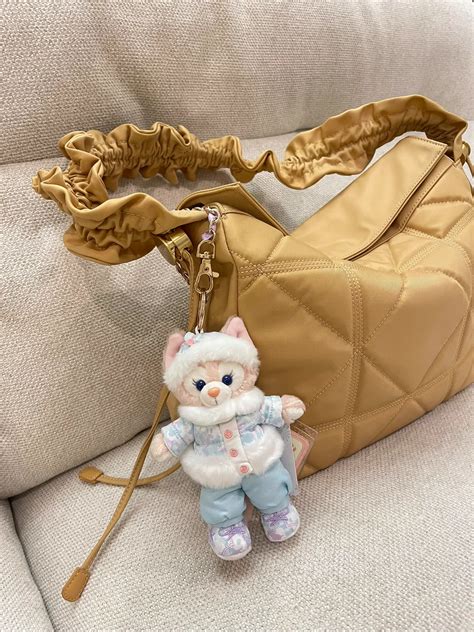 พวงกุญแจ Duffy And Friends คอลใหม่ น่ารักไม่ไหว 🫣🍬 แกลเลอรีที่โพสต์โดย Jiraphatc Lemon8