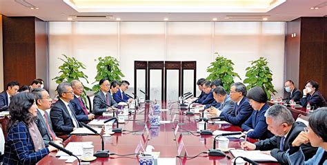 陳茂波改善產業結構 創科是重點 大公報
