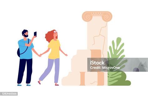 투어 여행 관광객은 고대 유적을보고 남자는 사진을 찍습니다 남자 여자 여행자 만화 커플 함께 여행 벡터 일러스트 건축에 대한 스톡 벡터 아트 및 기타 이미지 Istock