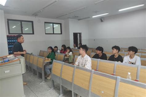 信息科学与工程学院暑期社会实践团“信系边城队” 召开三下乡动员大会 团委励德网