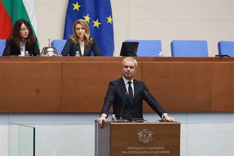 Костадин Костадинов отива по покана в Москва за 9 май