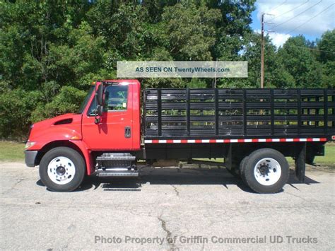 2004 International Non Cdl Air Brake Flatbed Just 17k Miles One Owner
