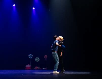 Detonando Projects Photos Videos Logos Illustrations And Branding On Behance