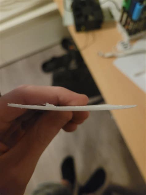 why does my mesh clip r unrealengine