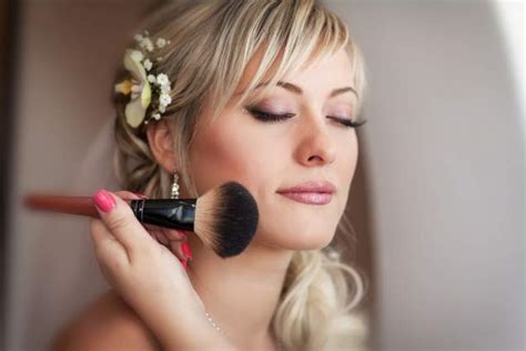 Cara Make Up Pengantin Agar Tahan Lama Saubhaya Makeup