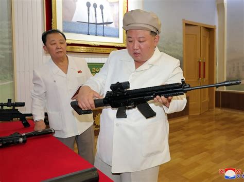金正恩軍方要具備隨時應戰能力 令敵人不敢使用武力 新浪香港