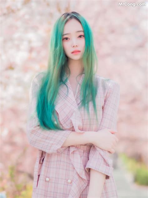 Bambi 밤비 Dreamlike 42 Photos Page 2