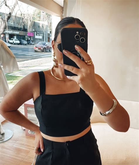 Cropped Larissa Preto — Moriah Store