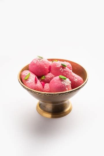 Premium Photo Pink Chumchum Or Rose Flavoured Chum Chum Or Cham Cham Indian And Pakistani Sweet