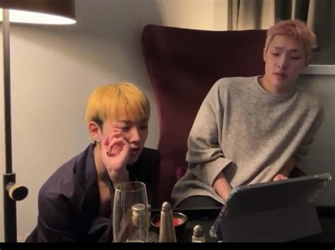 패객 On Twitter 입짧은 홍솜… 분명 먹는얘기하는데 하나도 흥분되지않고 차분한분위기… 맛있겟다 말하면서 그닥먹고싶어하는느낌은아닌것도… 그와중에 “머먹엇어”하는